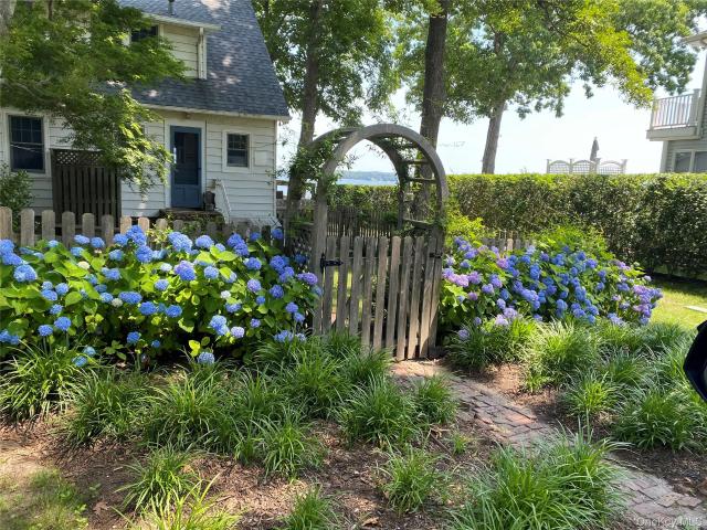 2662 Paradise Shores Rd, Southold, NY 11971 | MLS #987139