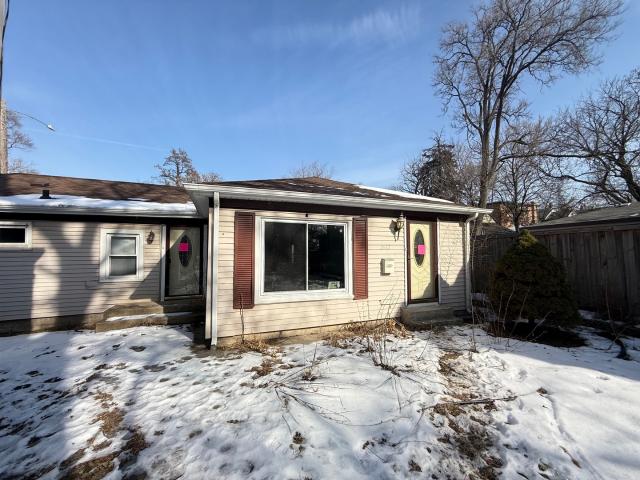 2662 Vermont St, Blue Island, IL 60406 | MLS #12564 | Compass