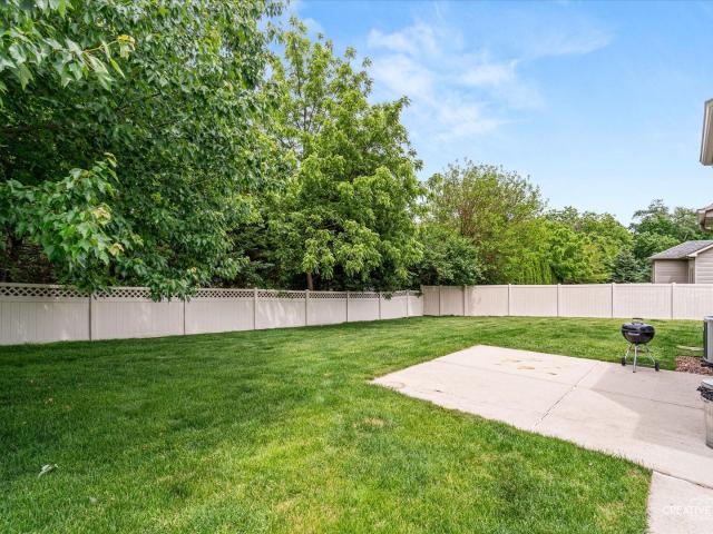 26634 W Dorothy Court