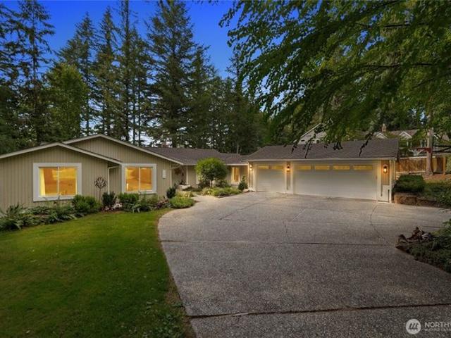 26636 SE 31st St, Sammamish, WA 98075