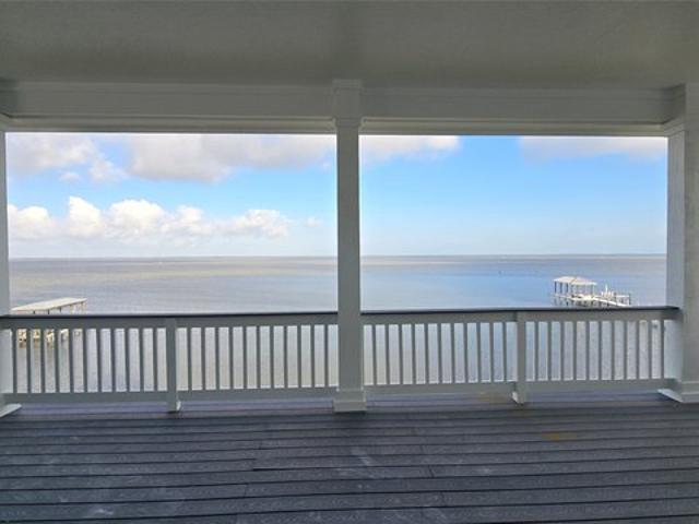 26638 Bay Water Dr, Galveston, TX 77554