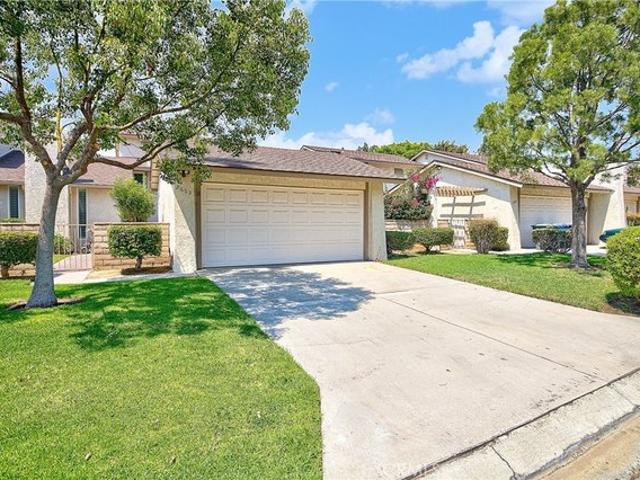 2663 Doubletree Dr, Riverside, CA 92506
