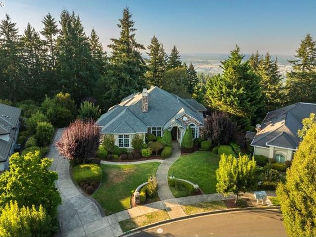 2663 Ridgemont Dr, Eugene, OR 97405
