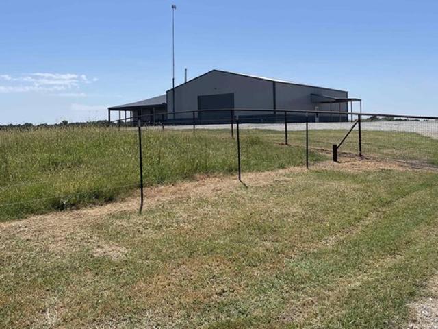 2663 st Rd, Arkansas City, KS 67005