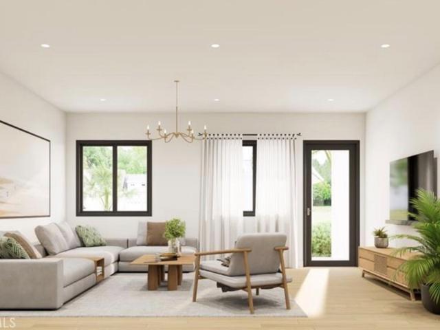 2663 S 11TH
