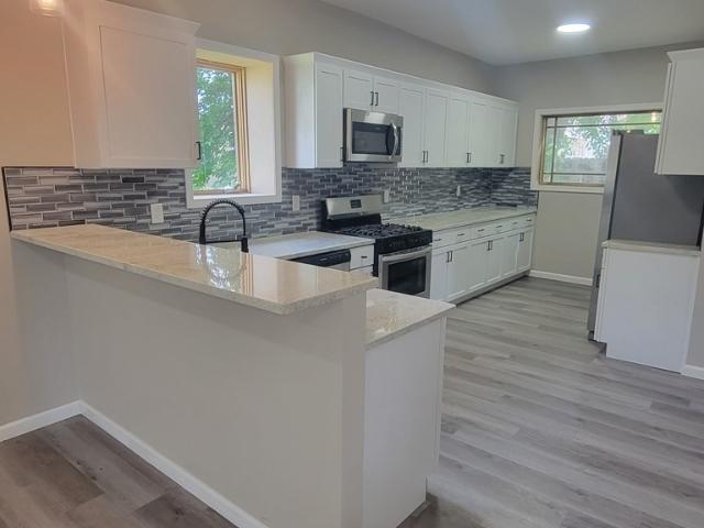 2663 W 28th Place