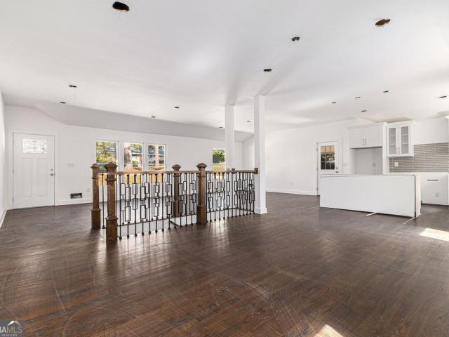 266 Colewood Way
