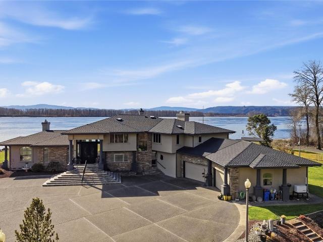 266 Columbia Point Road, Longview, US, WA