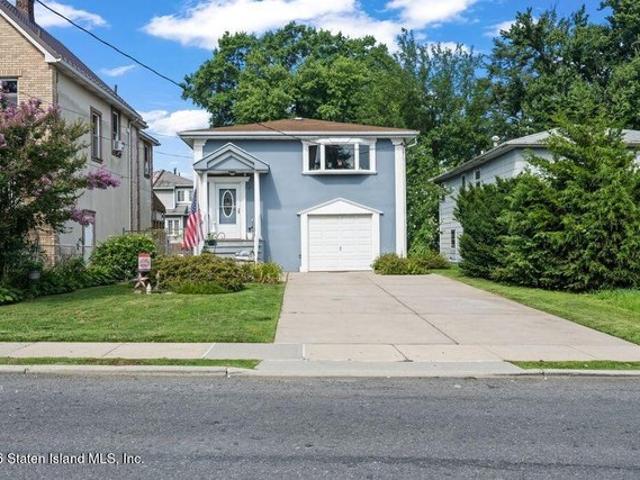 266 Bradley Ave, Staten Island, NY 10314