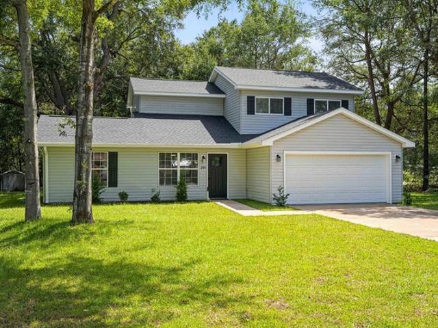 266 Goodwin Creek Rd, Freeport, FL 32439