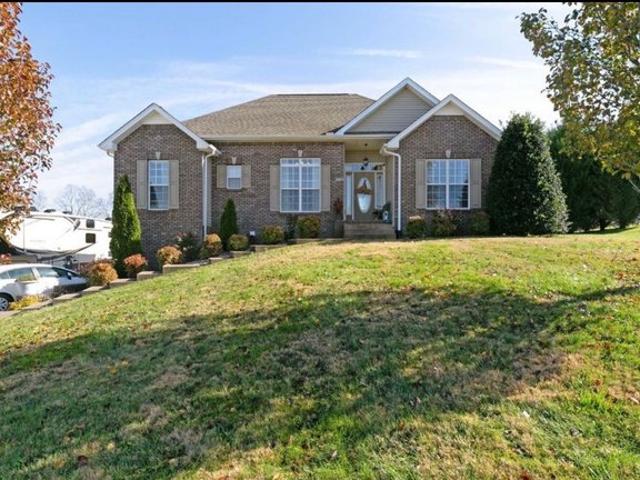 266 Glenda Ct, Pleasant View, TN 37146