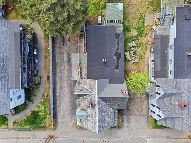 266 Douglas Street