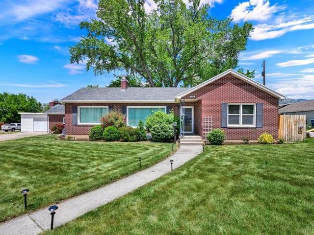 266 E Chimes View Dr, South Ogden, UT 84405