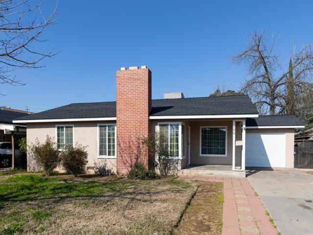 266 E Linden Ave, Reedley, CA 93654
