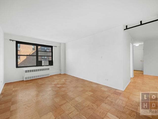 266 East Broadway, Unit B1905 | Compass