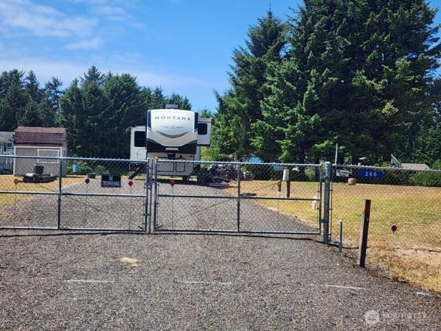 266 Overlake Street NE