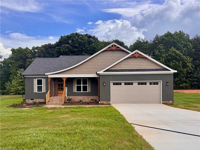 266 Mount Zion Church Rd, Stokesdale, NC 27357
