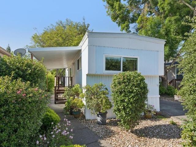 266 Spanish Flag Way, Sonoma, CA 95476
