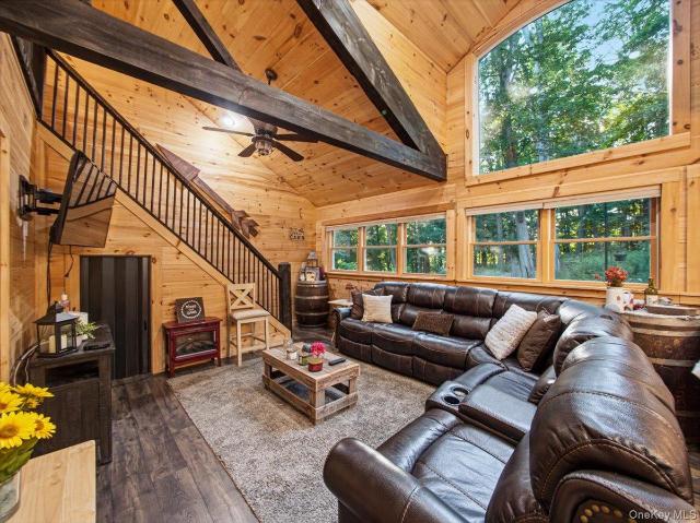 266 Sylvan Lake Rd B 19