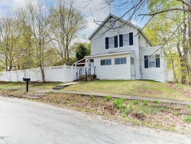266 Poplar Ave, Valley Falls, NY 12185