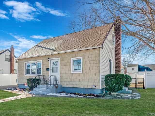266 W 16th Street