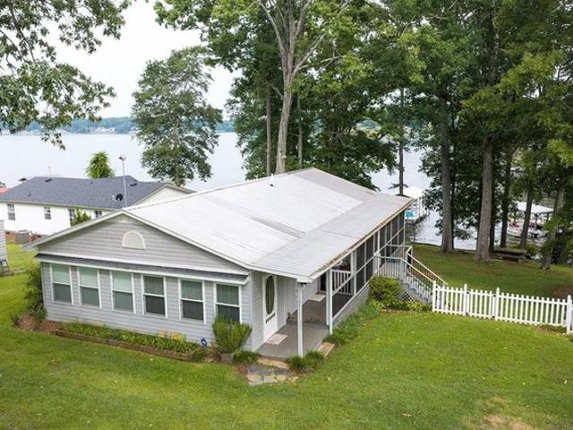 266 Ted Green Rd, Cross Hill, SC 29332