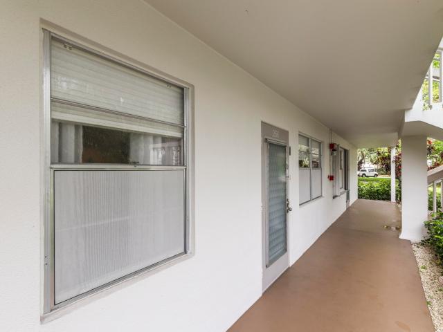 266 Ventnor S, Deerfield Beach, FL 33442 | MLS #B26014