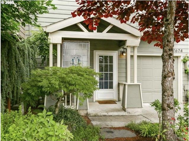2674 NE 6th Pl, Portland, OR 97212