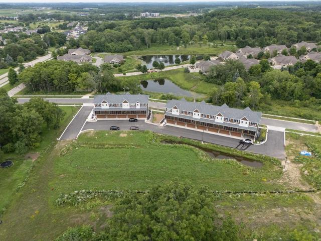 2674 Notre Dame Dr, Unit 702, Fitchburg, WI 53711 | MLS #2019