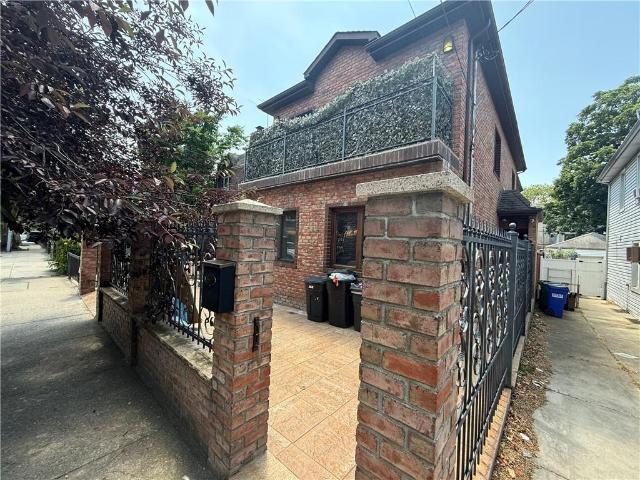 2674 East 29th Street