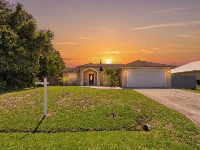 2674 SW Abelard St, Port Saint Lucie, FL 34953