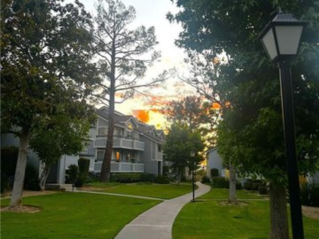 26754 Claudette St Unit 439, Canyon Country, CA 91351