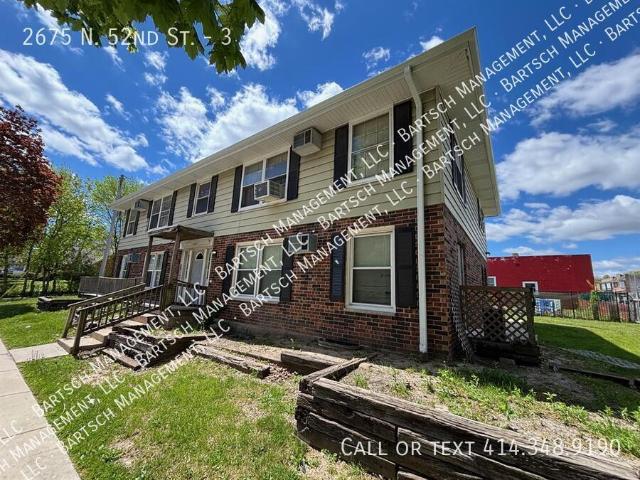2675 N. 52nd St 2 beds, 1 full bath
