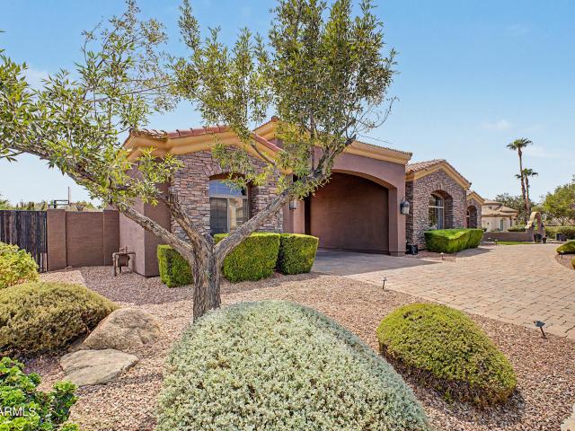 2675 e bartlett place