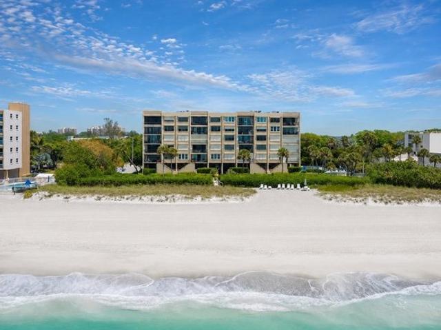 2675 Gulf of Mexico Dr Unit 203, Longboat Key, FL 34228
