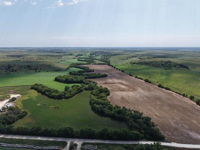 2675 P Rd, Woodston, KS 67675