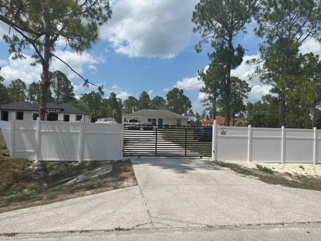 2675 12th Ave SE, Naples, FL 34117