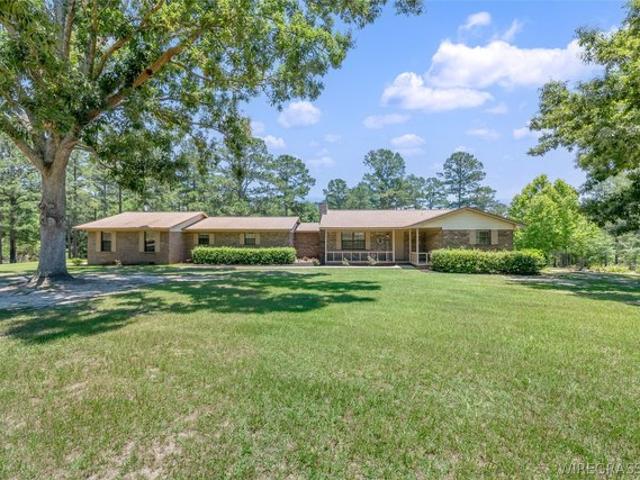 26775 Weaver Place Rd, Opp, AL 36467