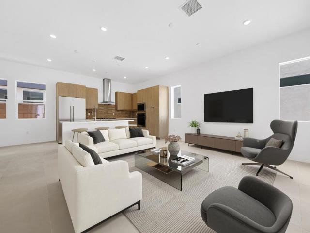 2677 Maverick Lane