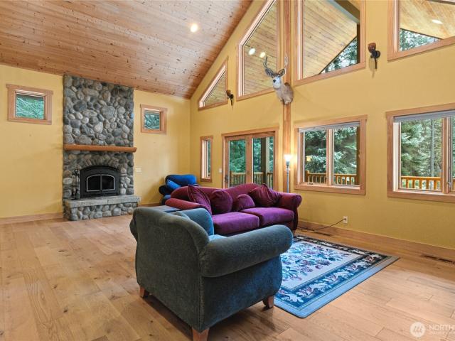 2677 Sumac Ln, Leavenworth, WA 98826 | MLS #2473