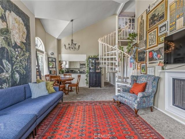26788 Claudette St Unit 354, Canyon Country, CA 91351