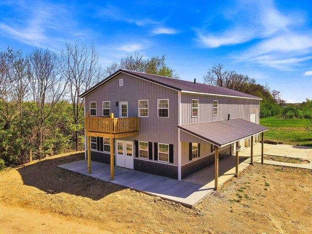 2678 Jackson Rd, Saint Clair, OH 45011