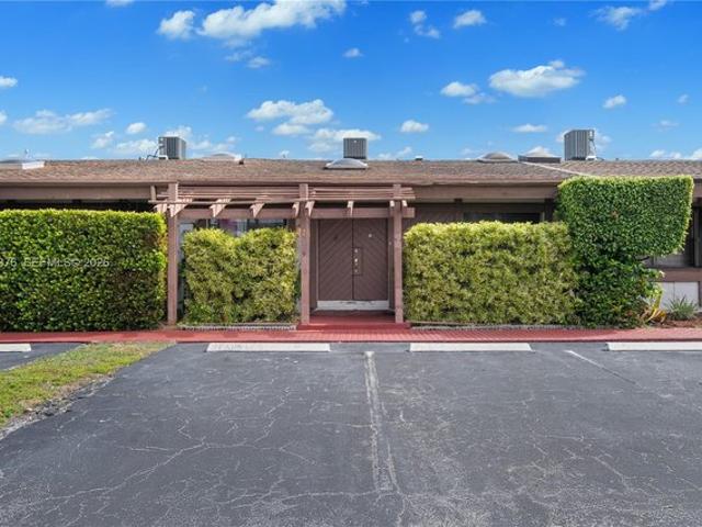 2679 S Parkview Dr Unit 2679, Hallandale Beach, FL 33009