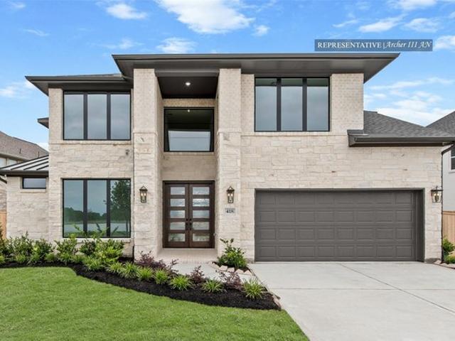 26702 Steradian Lake Ln, Richmond, TX 77406
