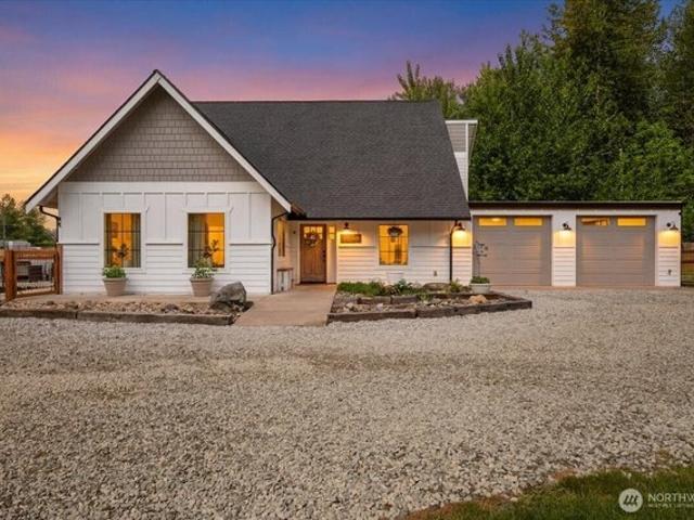 26709 Entwhistle Rd E, Buckley, WA 98321