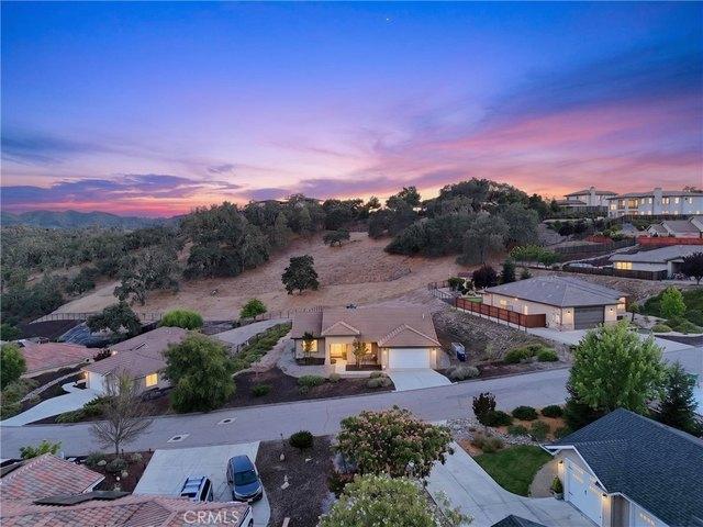 2670 Edgewood Ct, Paso Robles, CA 93446