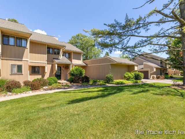 2670 Ridgecroft Drive
