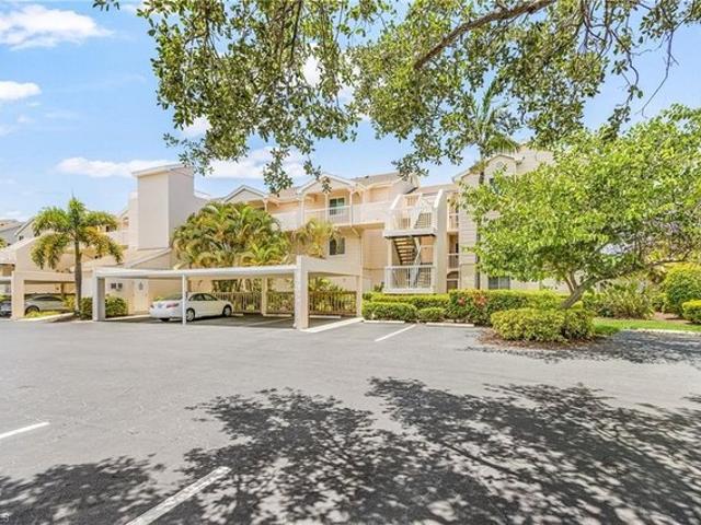 2671 Citrus Lake Dr Unit E104, Naples, FL 34109
