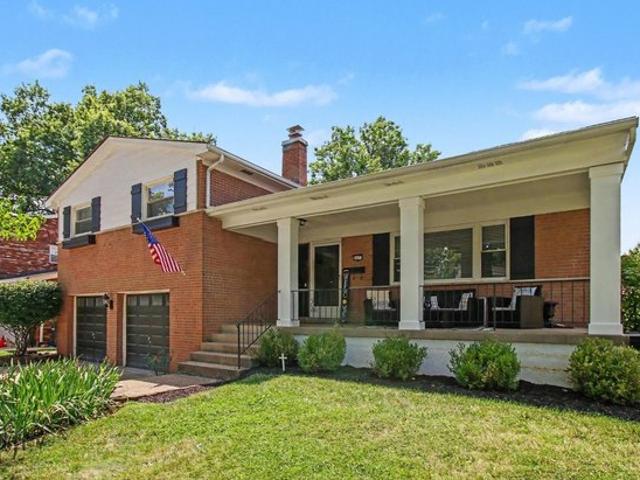 2671 Wayward Winds Dr, Cincinnati, OH 45230