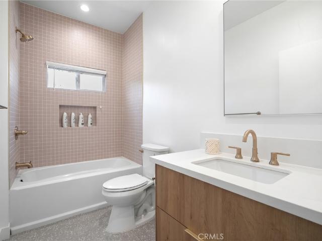 2672 Newell St, Los Angeles, CA 90039 | MLS #AR26077